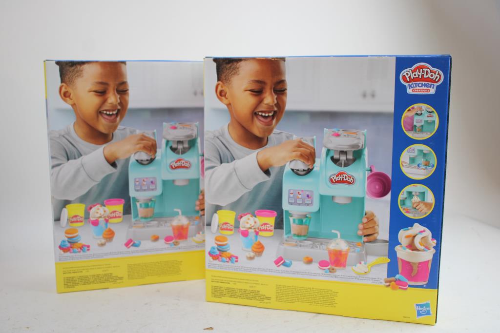 Play-Doh Kitchen Creations Colorful Cafe Playset, 2 Pieces | Property Room