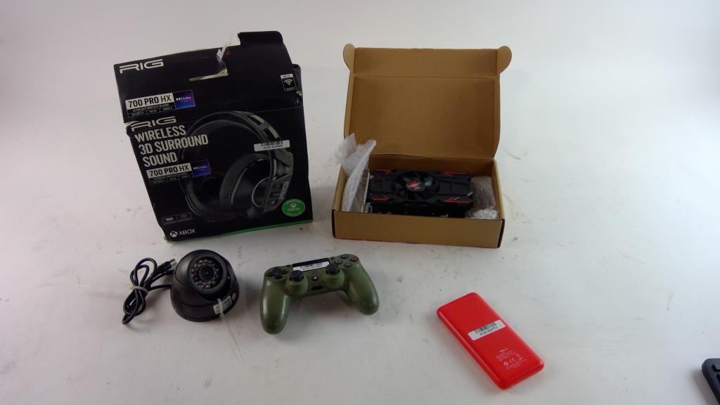 Playstation 4 Controller, AMD Radeon Graphics Card, And More 5 Pieces ...