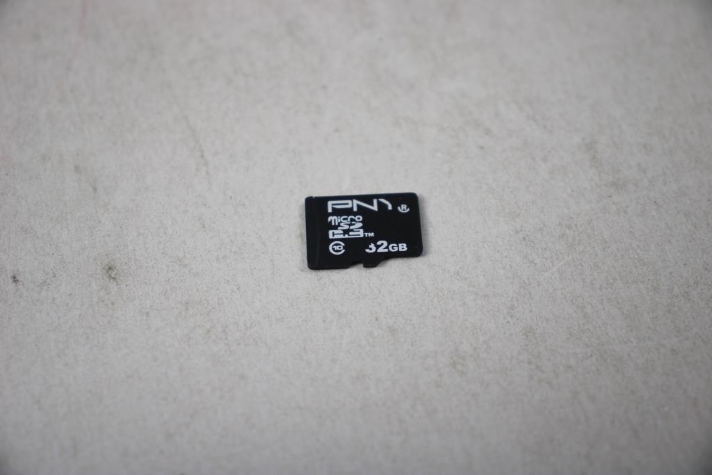 PNY, 32 GB, Memory Card | Property Room