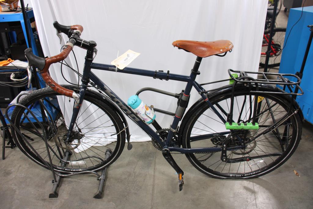 Pod Road Bike | Property Room