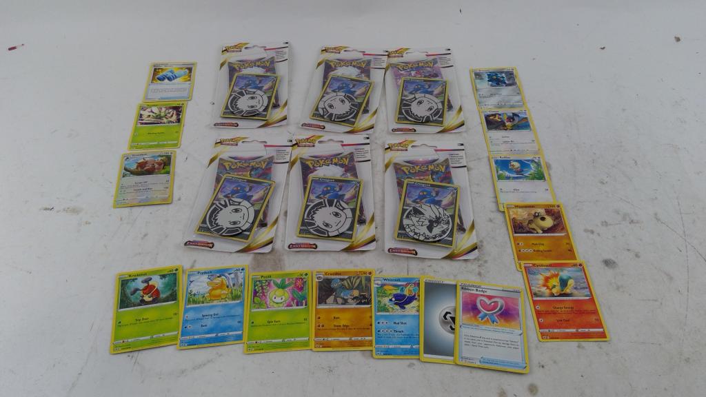 Pokemon Sword & Sheild Lost Origin Booster Packs And More 5+ Pieces ...
