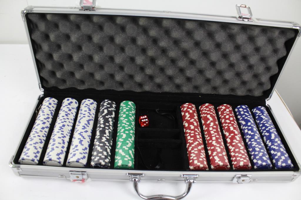 Poker Set In Metal Case, 3 Items | Property Room