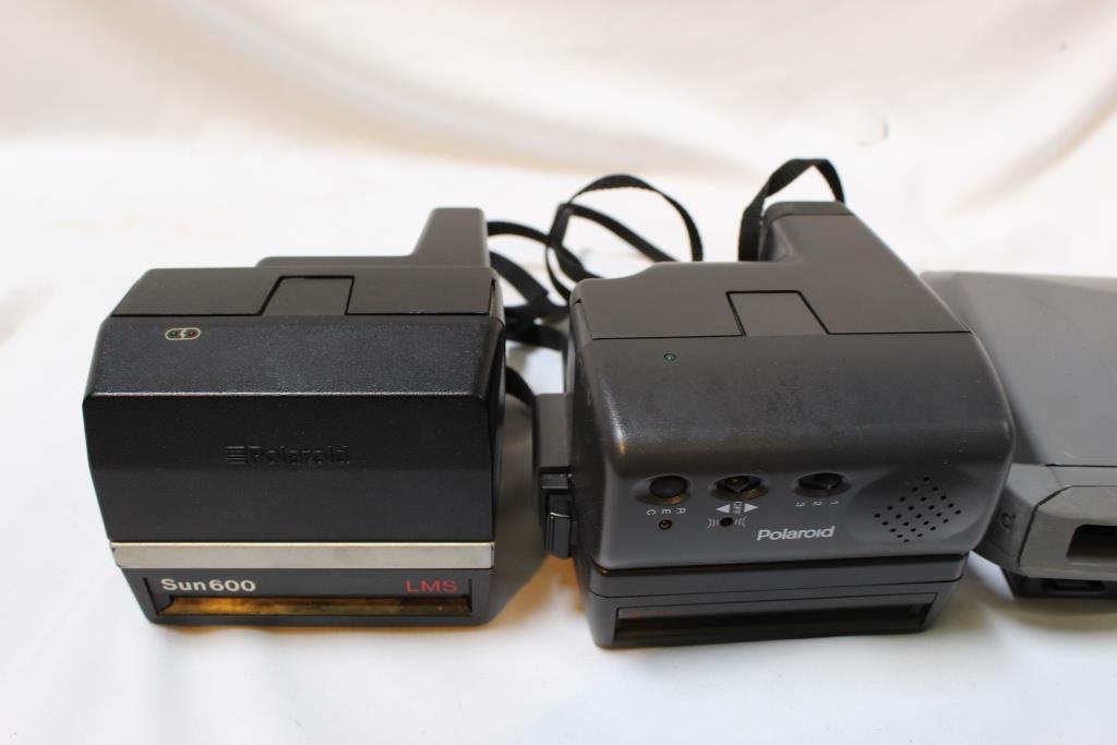 Polaroid Cameras: Sun 600, Spectra 2, One Step Talking Camera: 3 Items ...