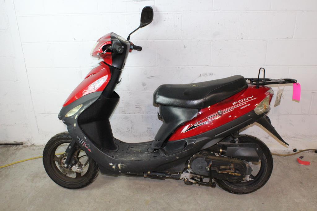 Pony BD50QT-9A Moped Scooter | Property Room