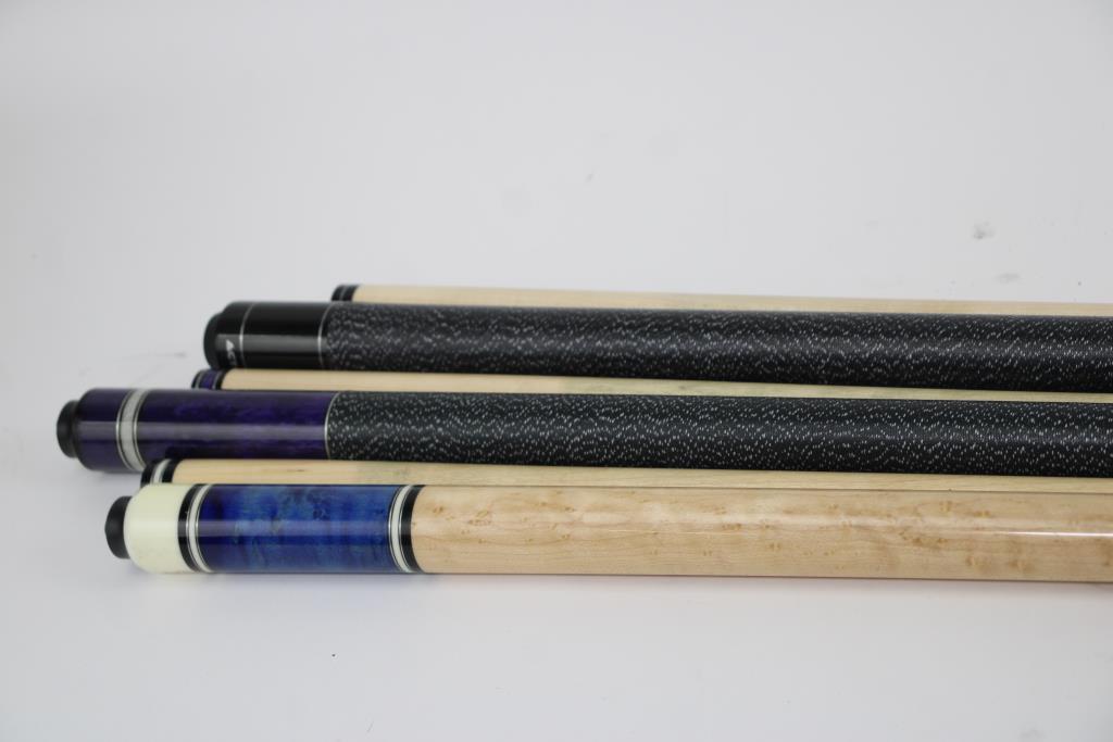 Pool Cues With Case, 3 Pieces | Property Room