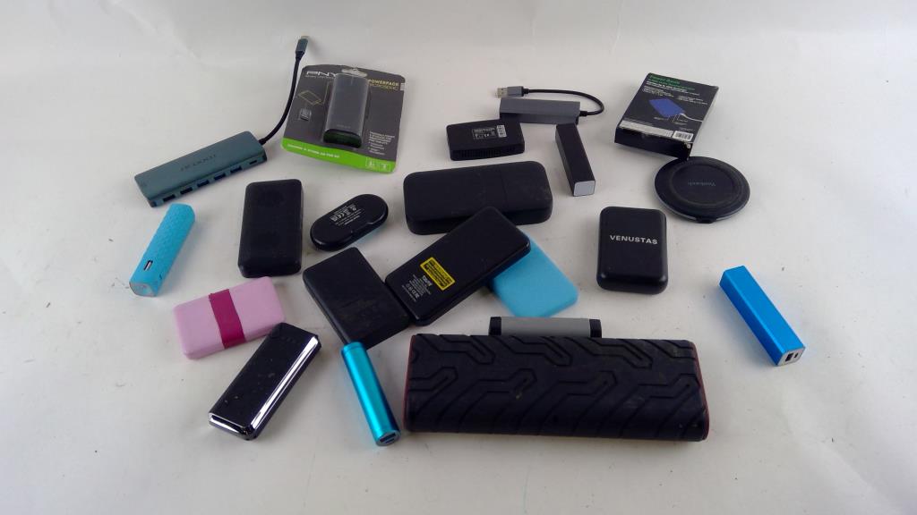 Portable Chargers 10+ Pieces | Property Room