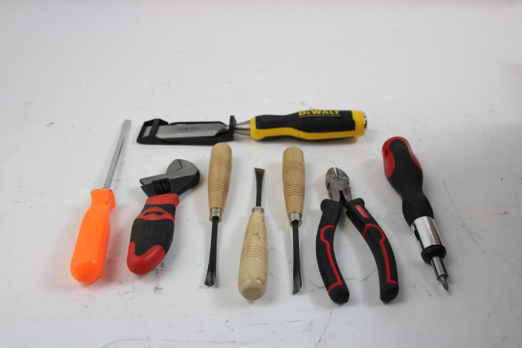 Power Tool Bulk Lot, 3+ Pieces | Property Room