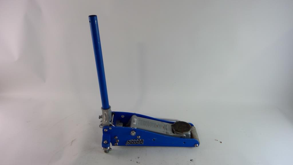 Power Torque 1 1/2 Ton Lightweight Aluminum Jack | Property Room