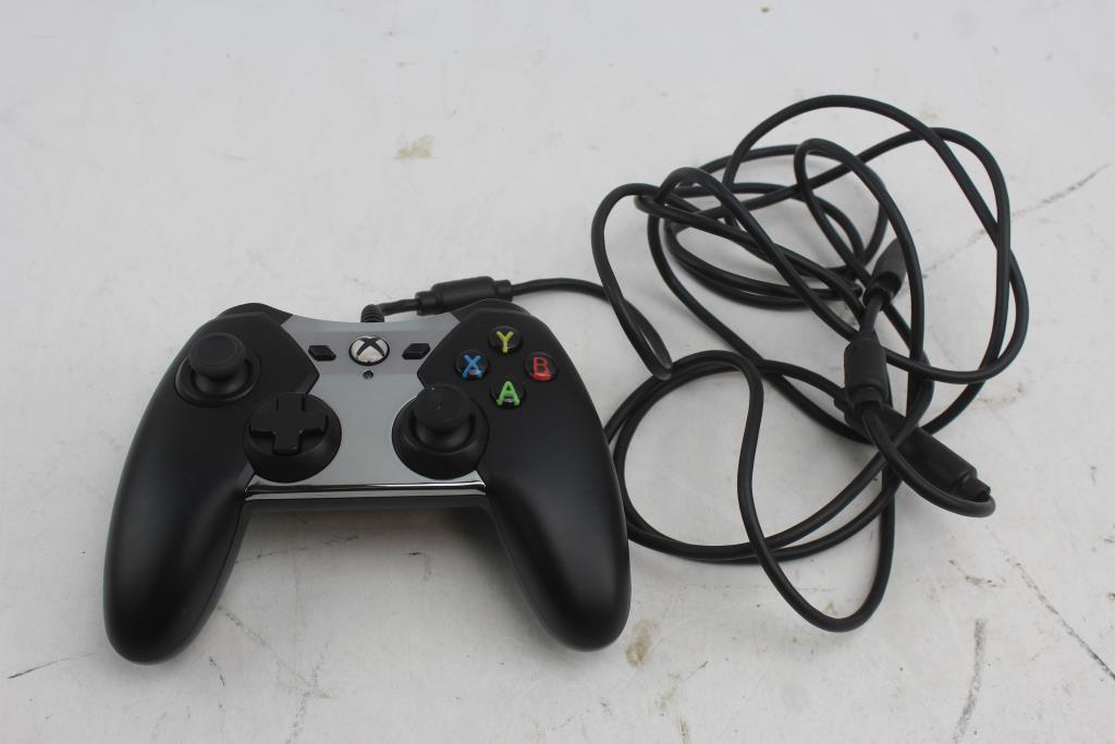 PowerA Spectra Controller For Xbox One | Property Room