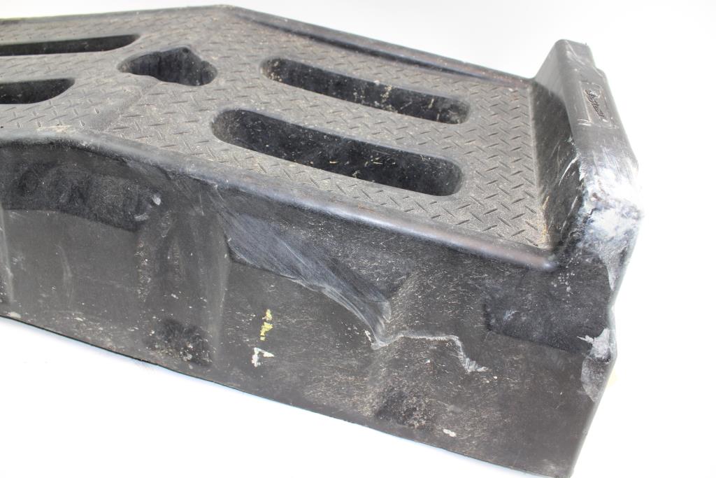 PoweRamp Vehicle Ramp | Property Room