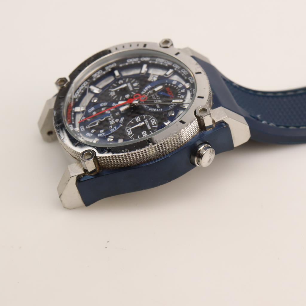 Precisionist Watch | Property Room