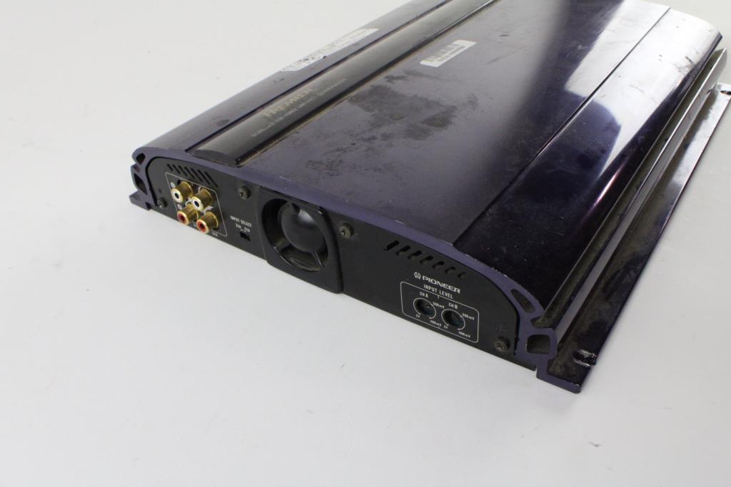 Premier Class A 4 Channel Car Amplifier | Property Room