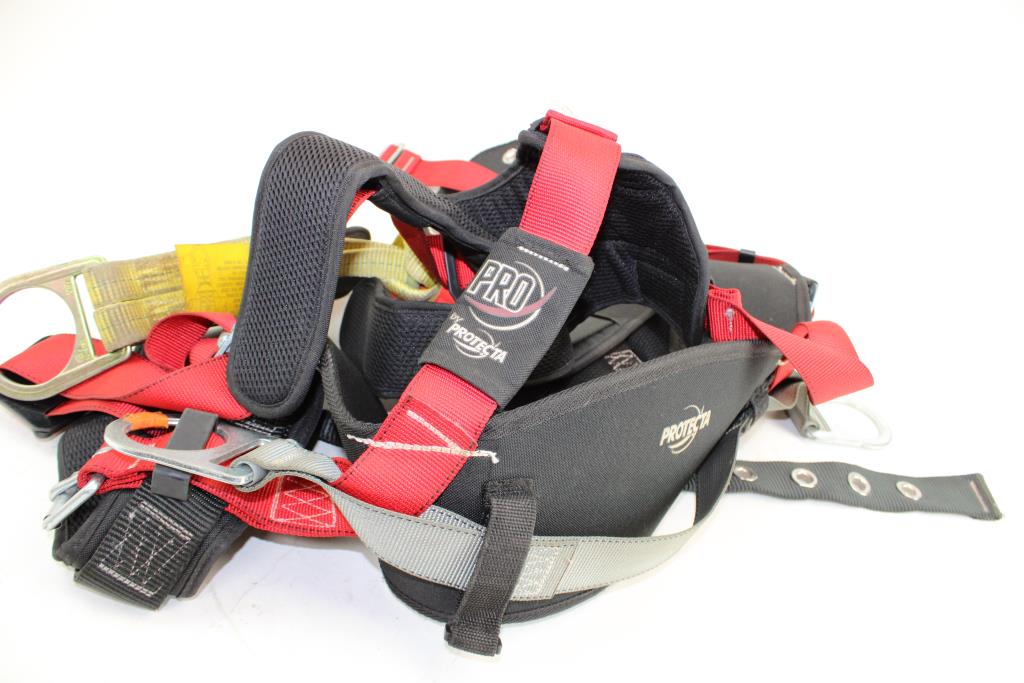 Protecta Body Harness Inside Craftsman Tool Bag | Property Room