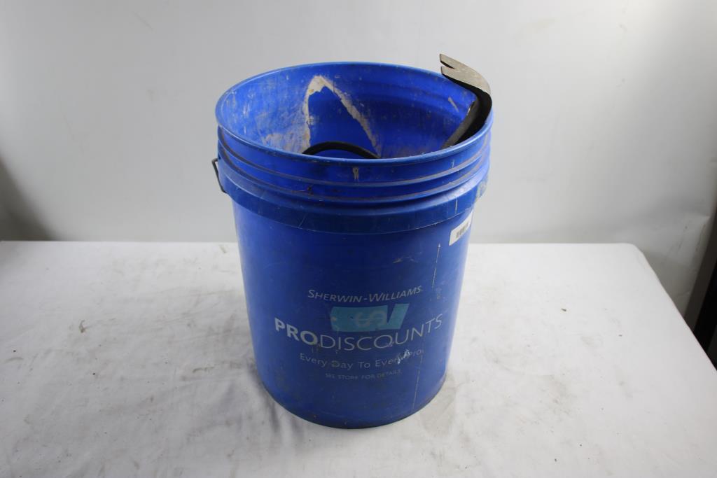 Pry Bar, Air Pump And More | Property Room