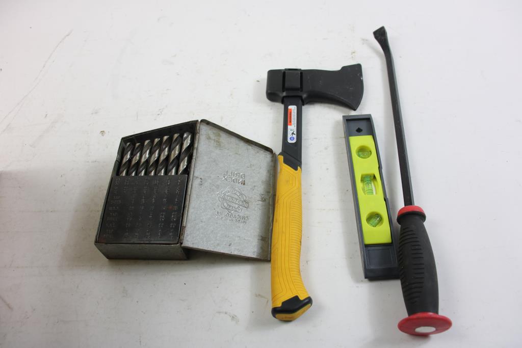 Pry Bars, Leveler And More 6+ Pieces | Property Room