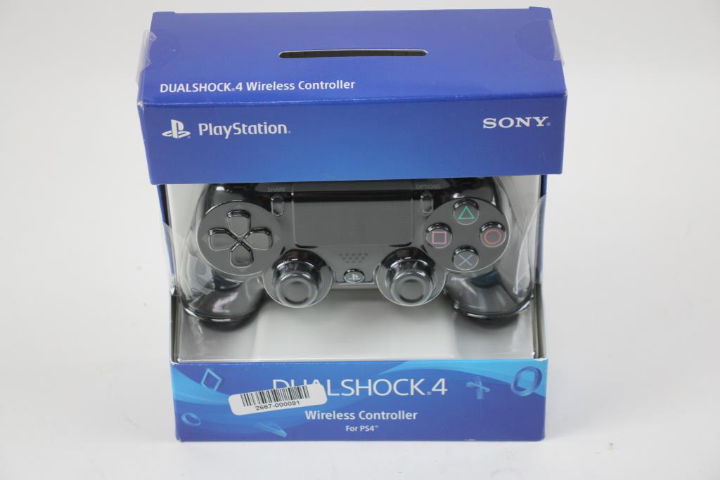 PS4 DualShock 4 Wireless Controller | Property Room