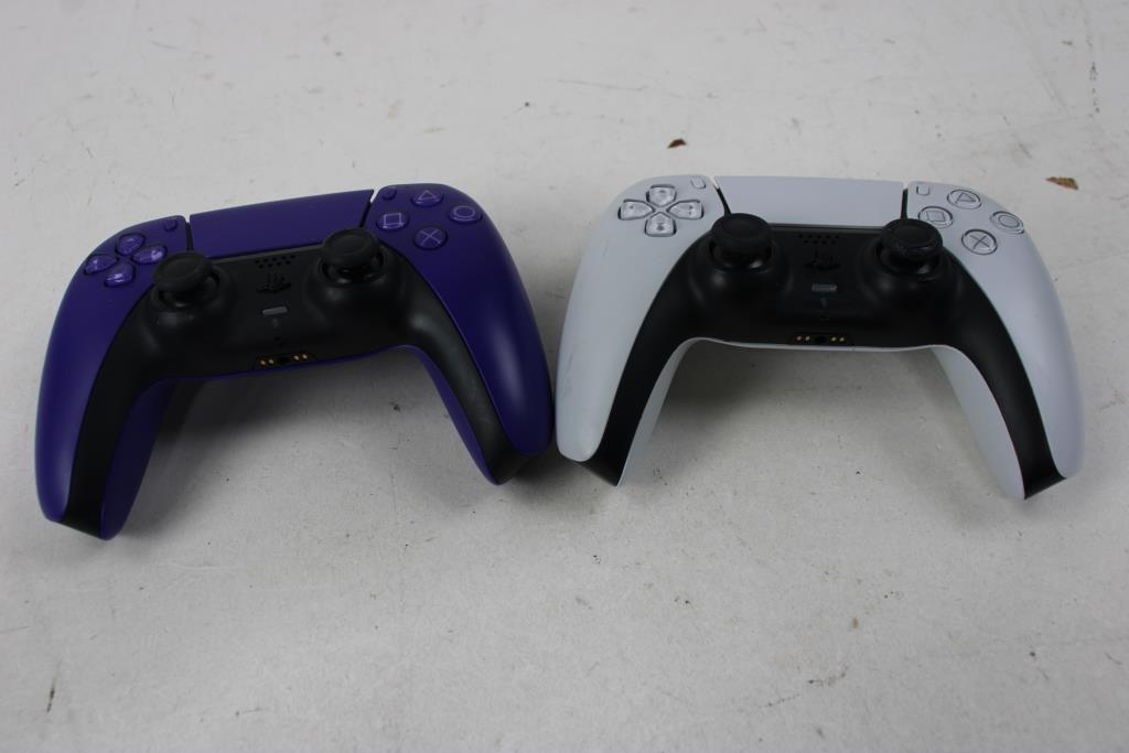 PS5,Games, Controllers, 4 Pieces | Property Room