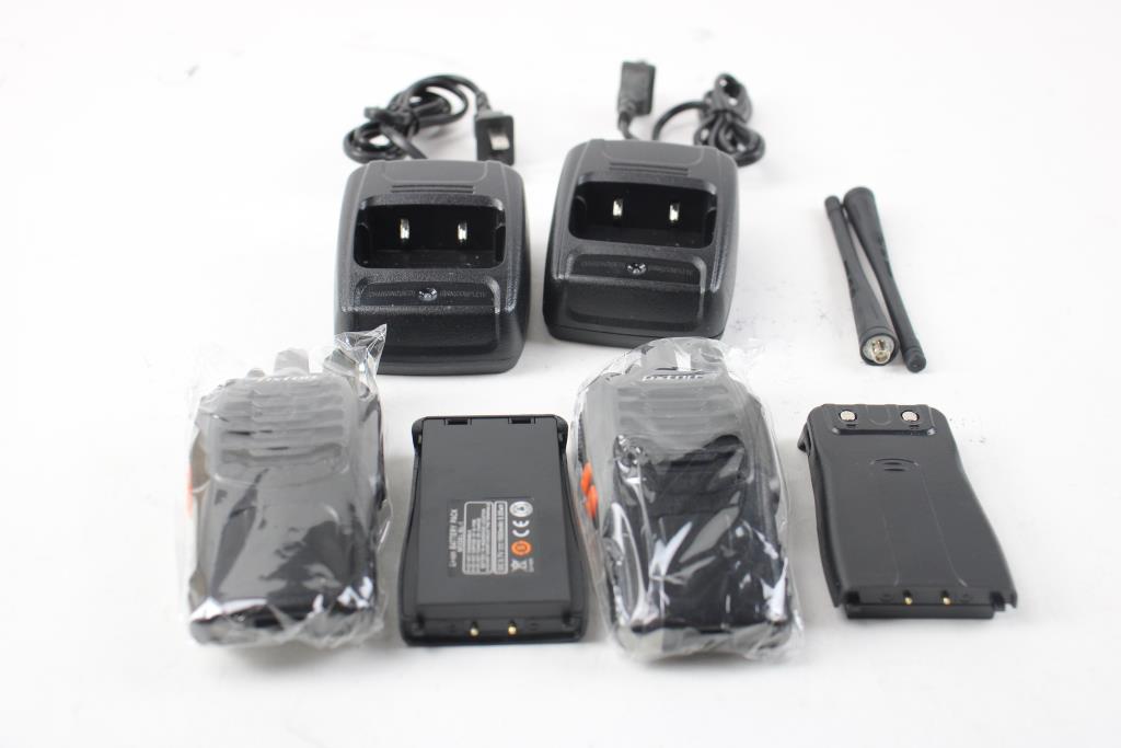 Pxton Two-Way Portable Radios, CTCSS/DCS | Property Room