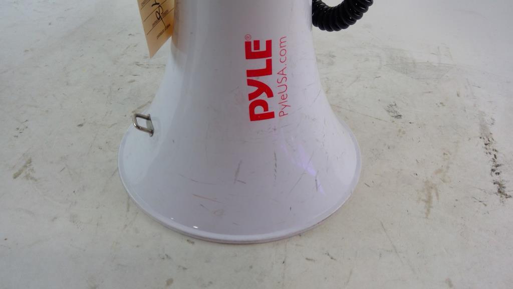 Pyle Megaphone | Property Room