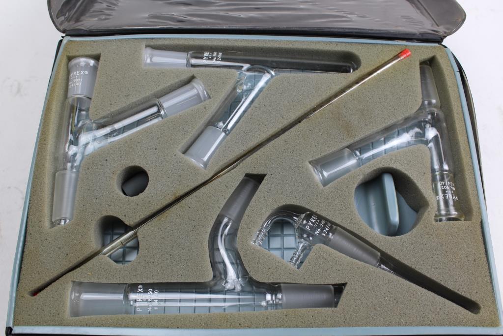 Pyrex Corning Organic Chemistry Kit; 6+ Pieces | Property Room