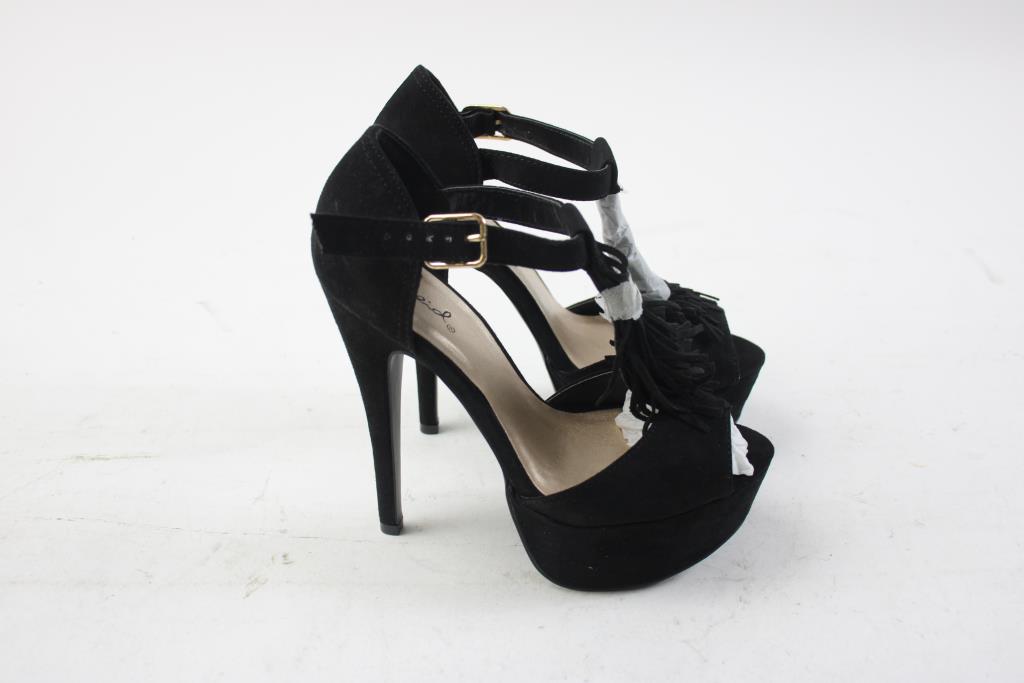 Qupid Suede Heels, Size 6.5 | Property Room