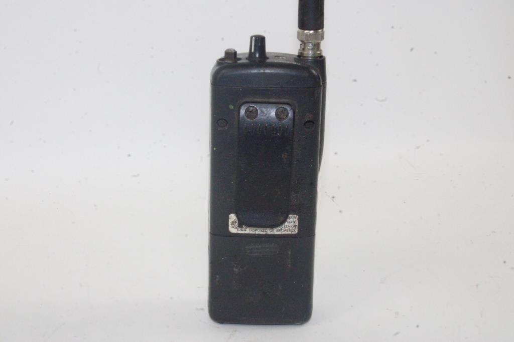 Radio Shack 800 Mhz 100 Channel Race Scanner | Property Room