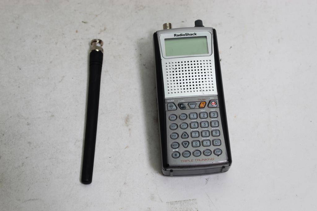 Radioshacl Triple Trunking Scanner | Property Room