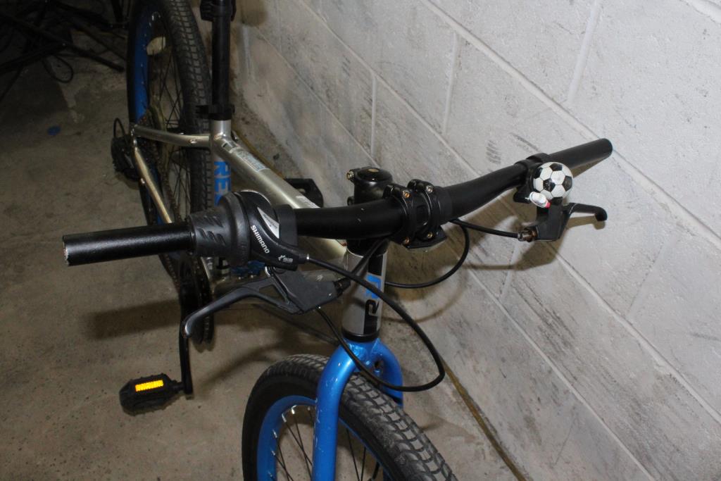 Raleigh Redux Urban Bike | Property Room