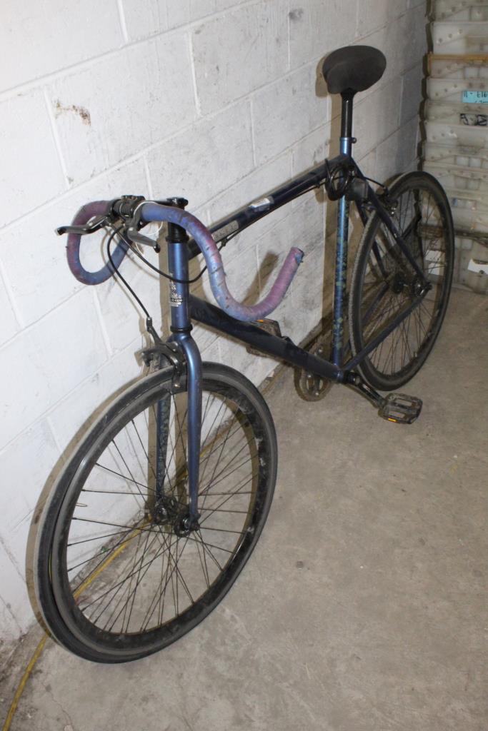 Raleigh Single Speed Road Bike | Property Room