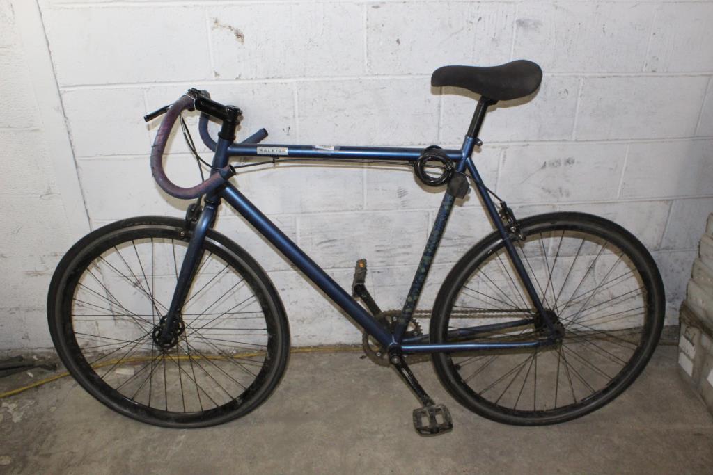 Raleigh Single Speed Road Bike | Property Room