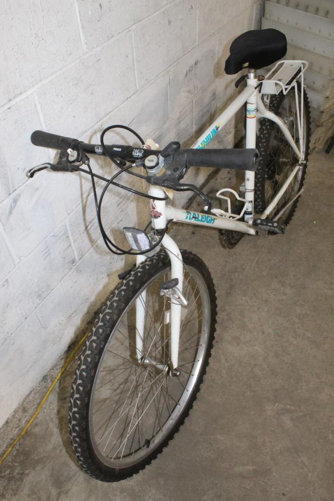 Raleigh Technium Mountain Bike | Property Room