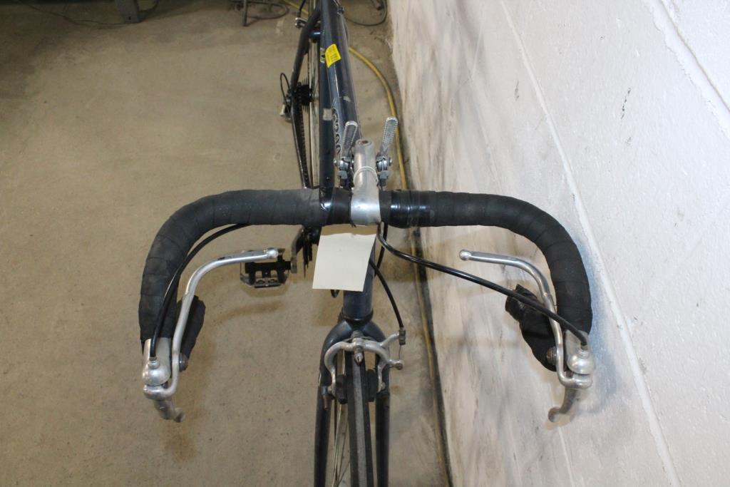 Raliegh C200 Hybrid Bike | Property Room