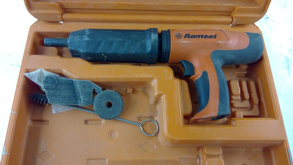 Ramset Cobra Powder Actuated Fastener Tool | Property Room