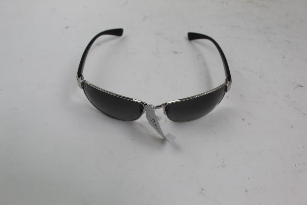 Ray Ban RB3364 Sunglasses | Property Room