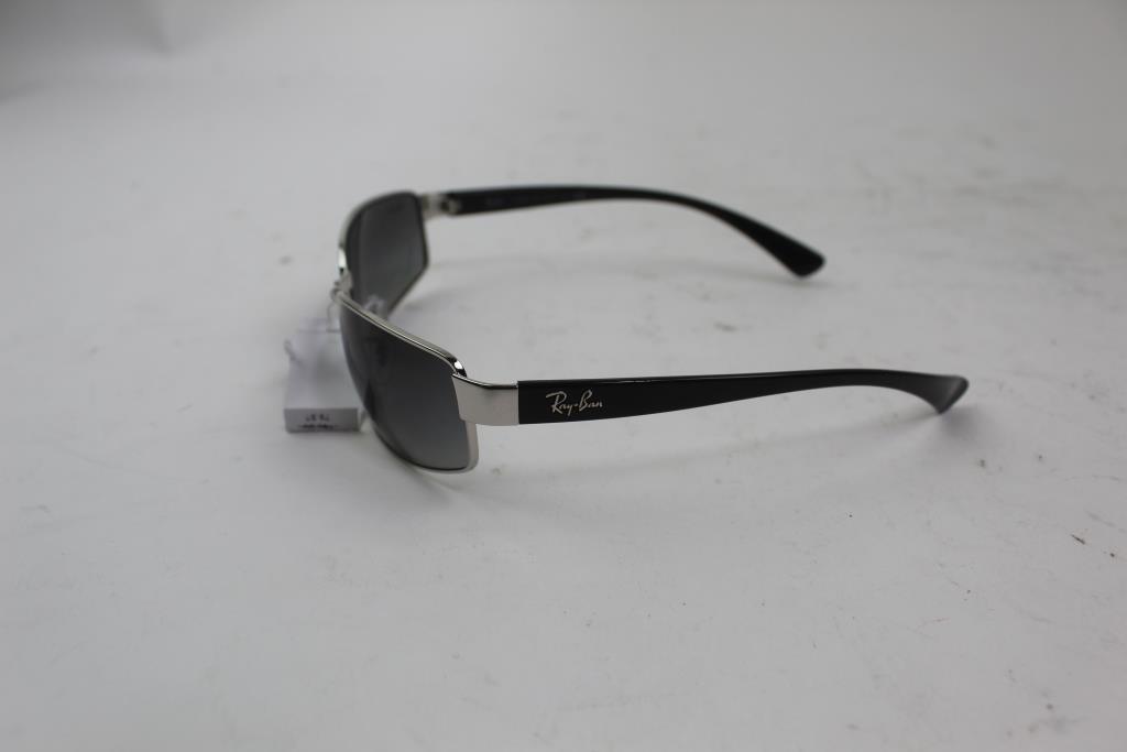 Ray Ban RB3364 Sunglasses | Property Room