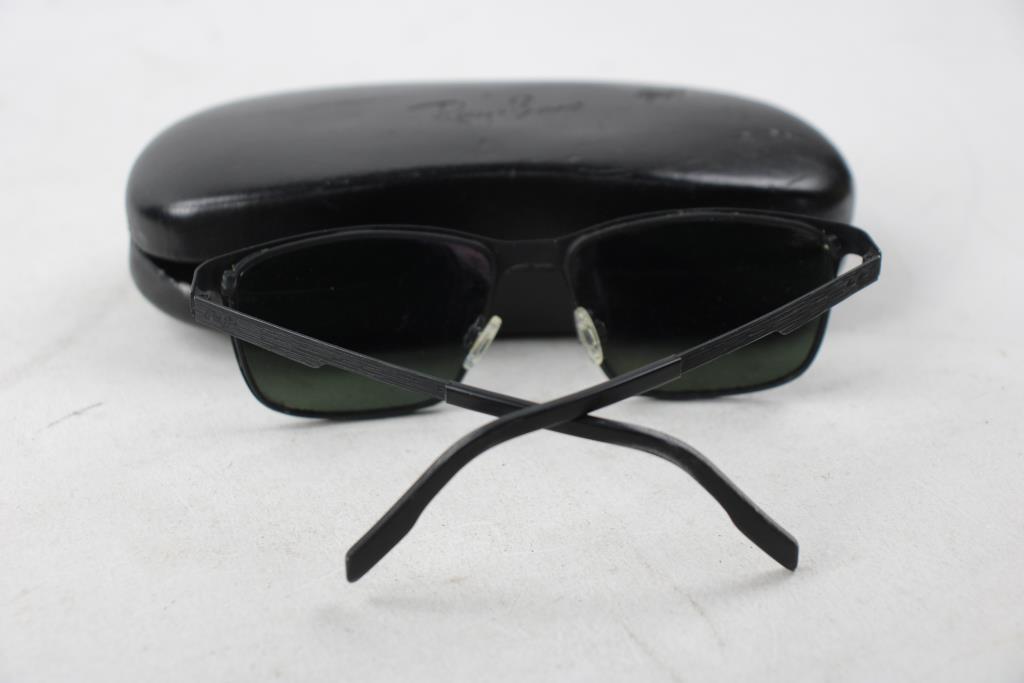 Ray Bans Mens Sunglasses | Property Room
