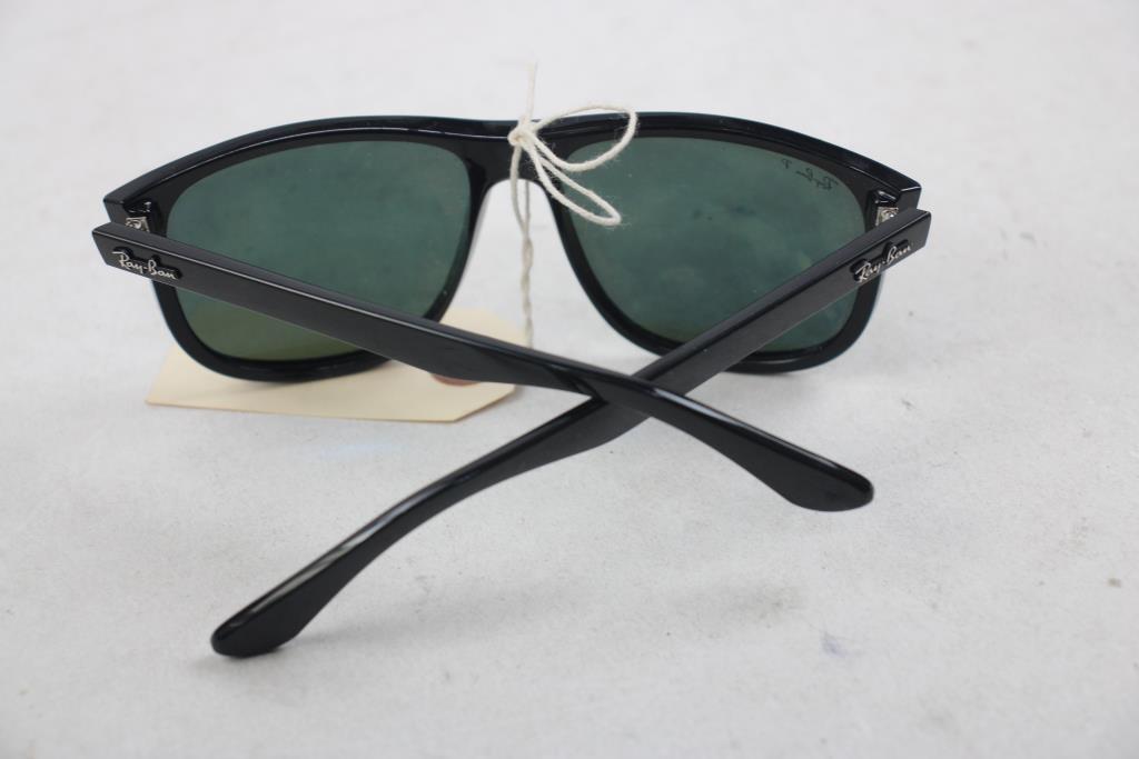 Ray-Ban Boyfriend Square Sunglasses | Property Room