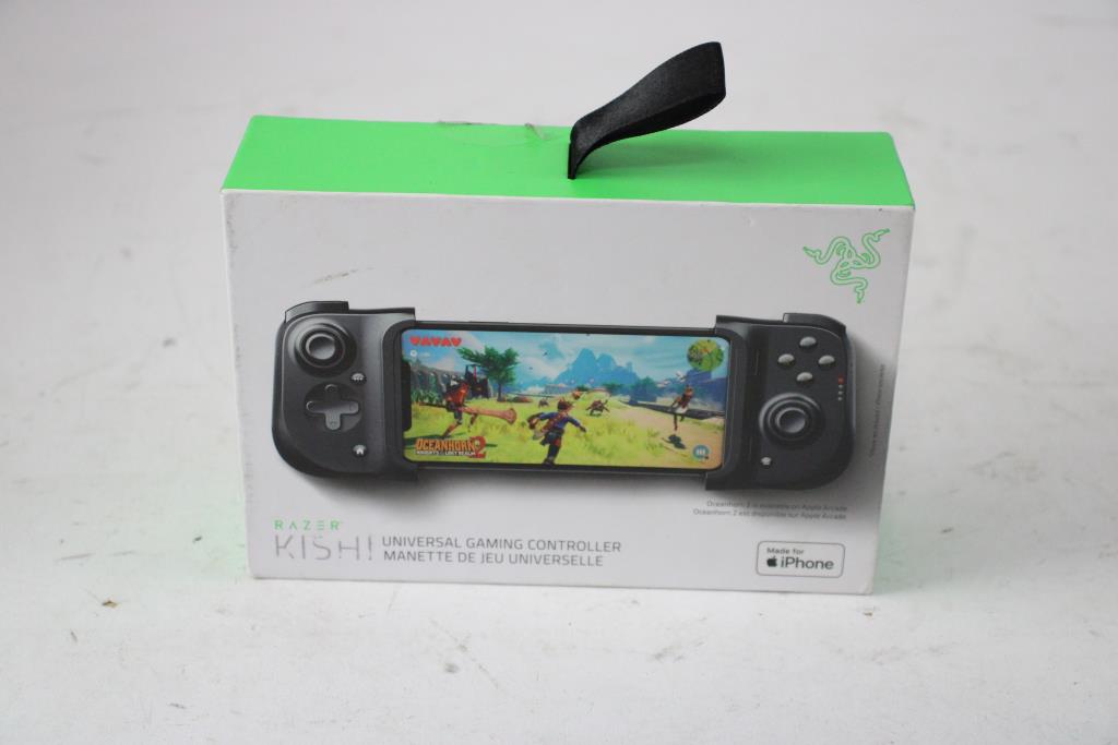 Razer Kishi Universal Gaming Controller | Property Room