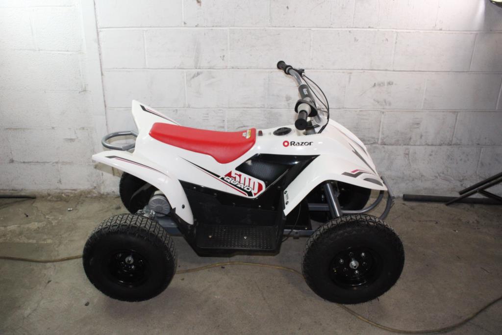 Razor Electric Dirt Quad 500 | Property Room