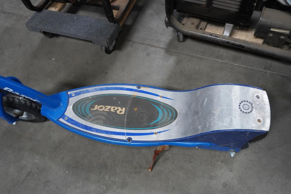 Razor E-Scooter | Property Room