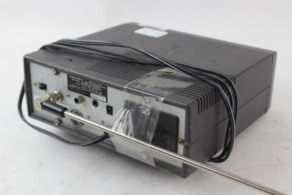 Realistic Pro-2006 400 Channel Programmable Am / Fm Scanning Receiver ...