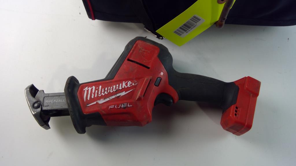 Reciprocating Saw, Bolt Cutters, And More 5 Pieces | Property Room