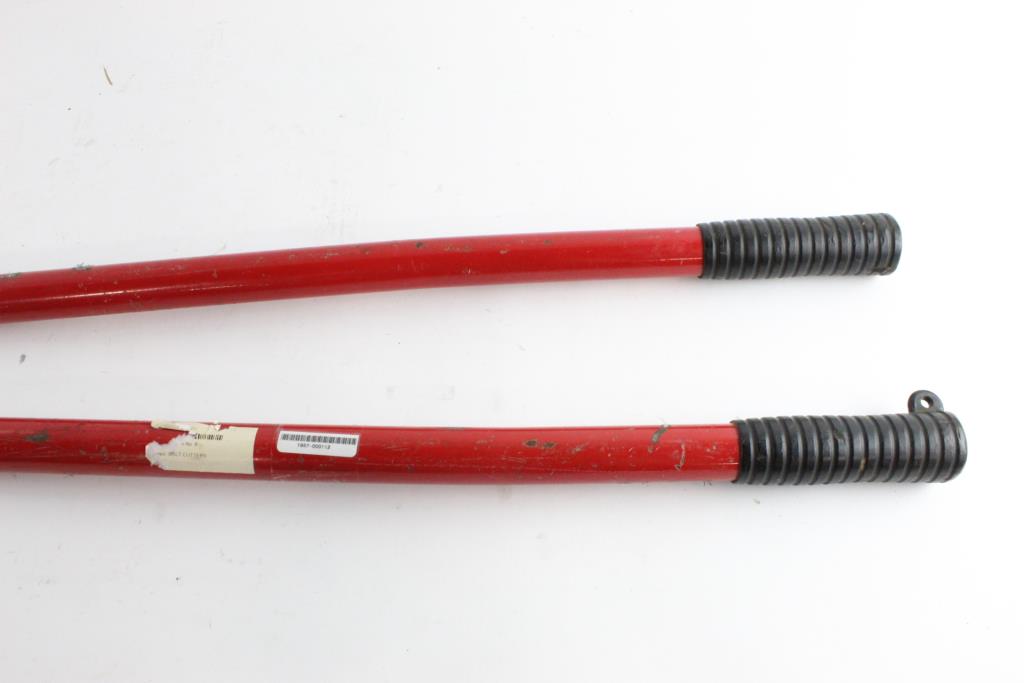 Red Bolt Cutters | Property Room