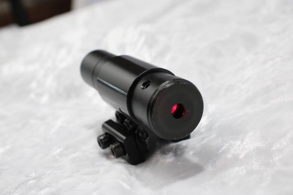 Red Dot Scope Attachment | Property Room