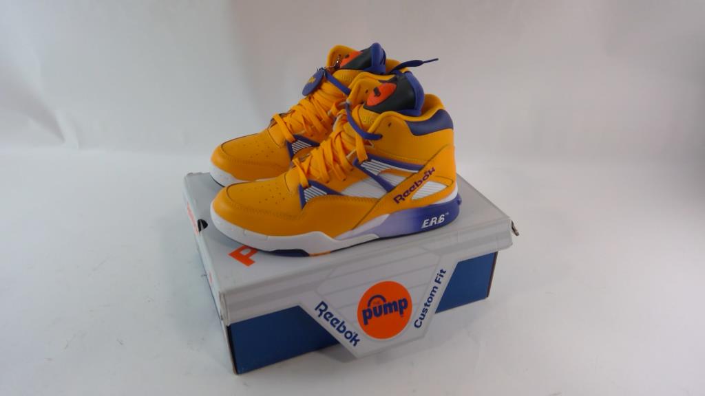 Reebok Pump Omni Zone Retro Mens Shoes Size 7.5 | Property Room