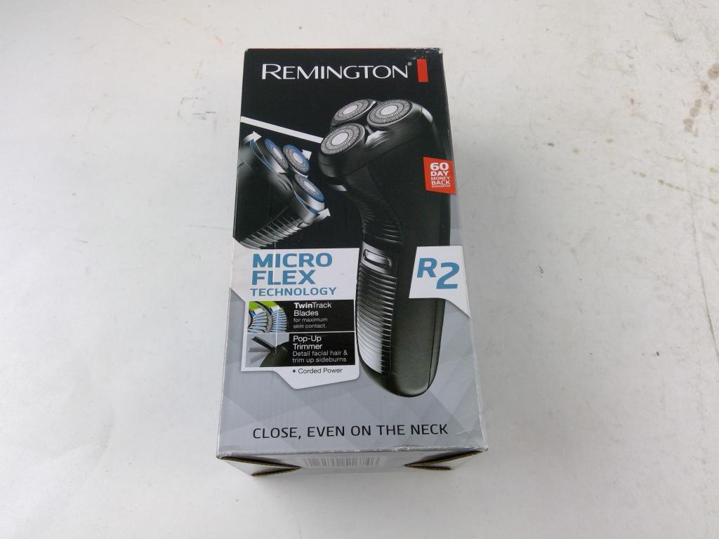 Remington Microflex Technology R2 Electric Shaver | Property Room