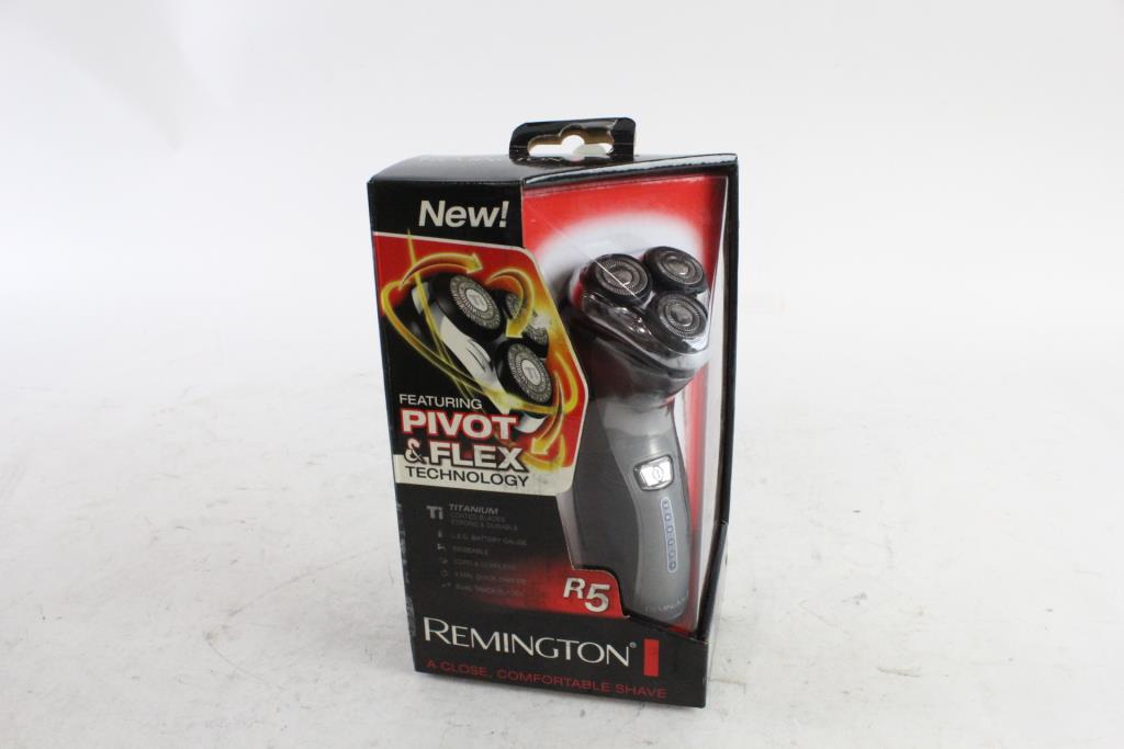 Remington R5 ELectric Shaver | Property Room