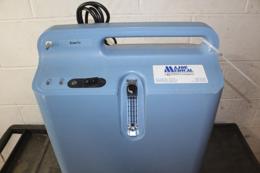 Resperonics EverFlo Oxygen Concentrator | Property Room