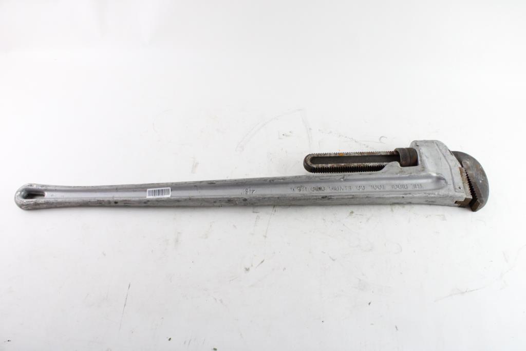 Ridgid 48" Straight Pipe Wrench | Property Room