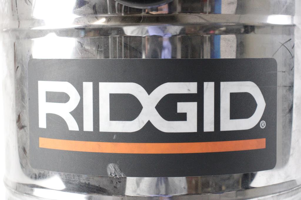 Ridgid 6 Gallon Stainless Steel Wet/ Dry Shop Vacuum | Property Room